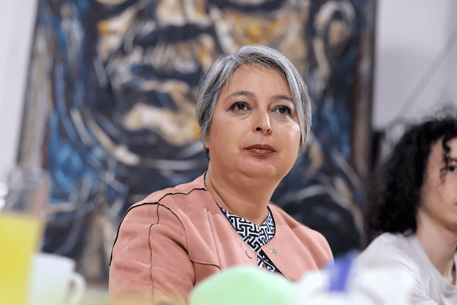 La chilena Janet Jeannette Jara se define de centro izquierda